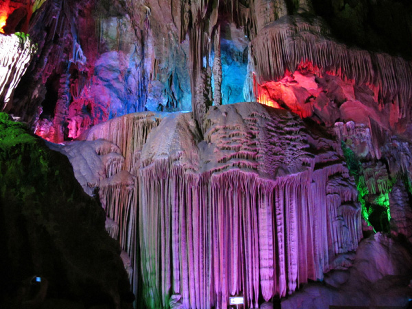 Yangshuo Silver Cave,Guilin China Tour Attraction & Travel Guide